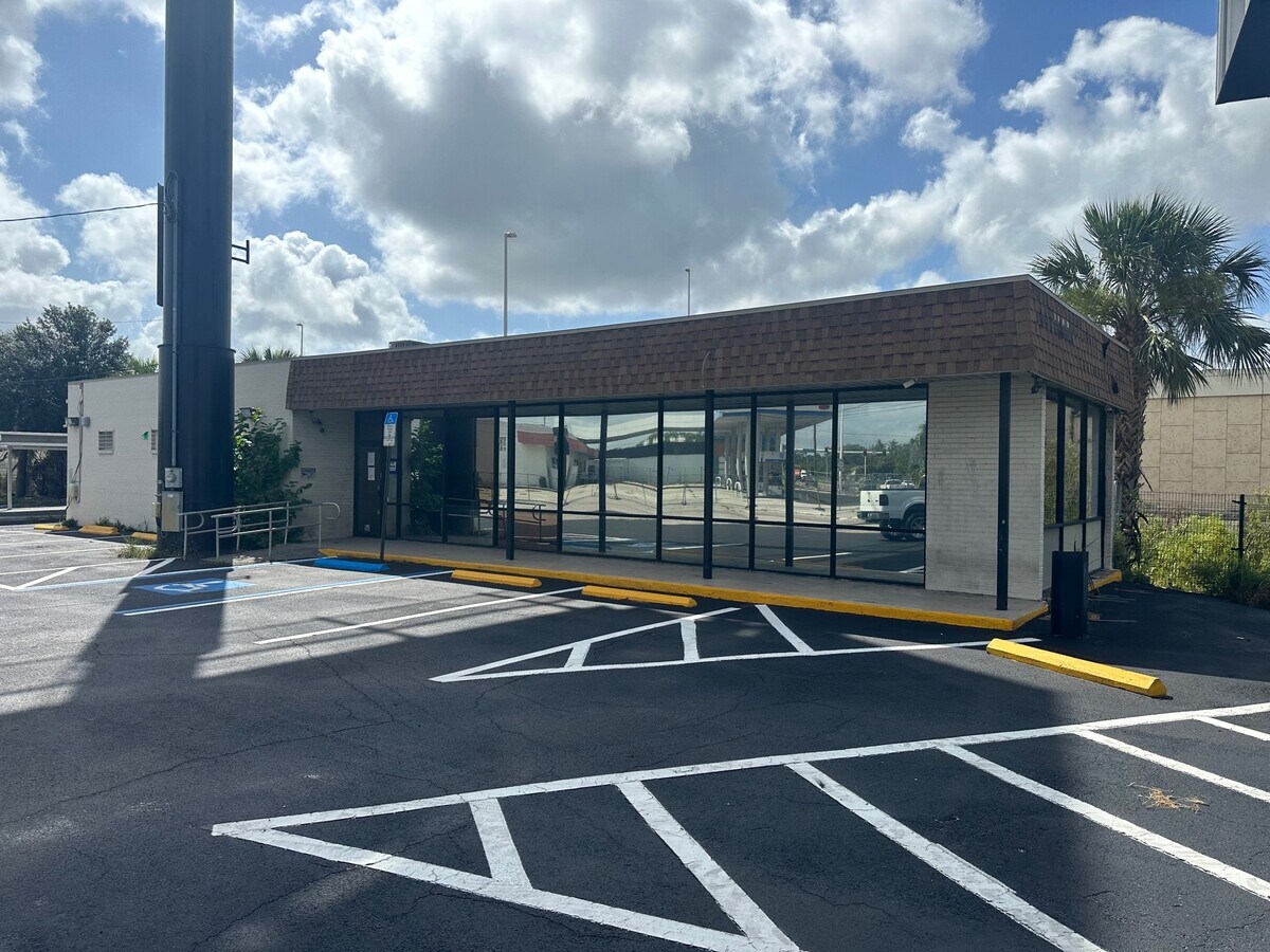 2881 N 50th St, Tampa, FL 33619 | LoopNet