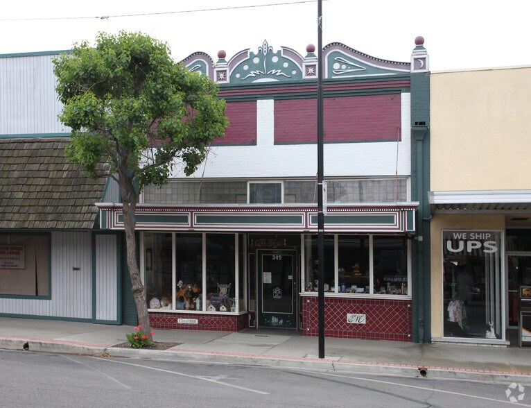 349 W D St, Lemoore, CA 93245 | LoopNet