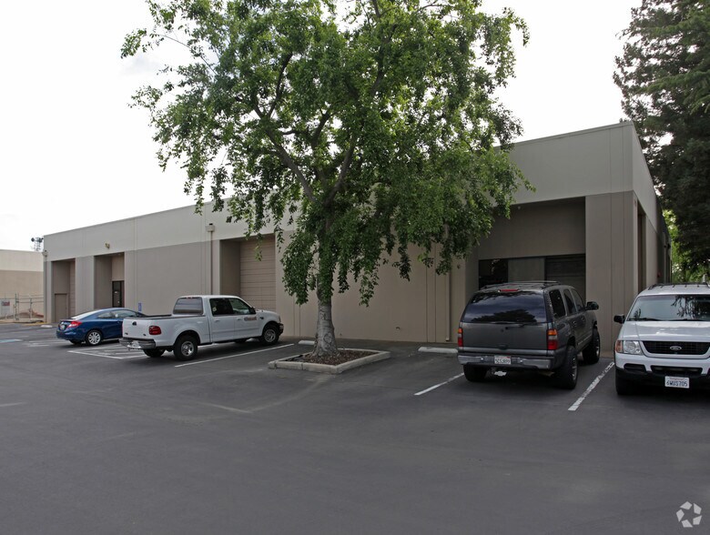 3255 Monier Cir, Rancho Cordova, CA 95742 - Industrial for Sale | LoopNet