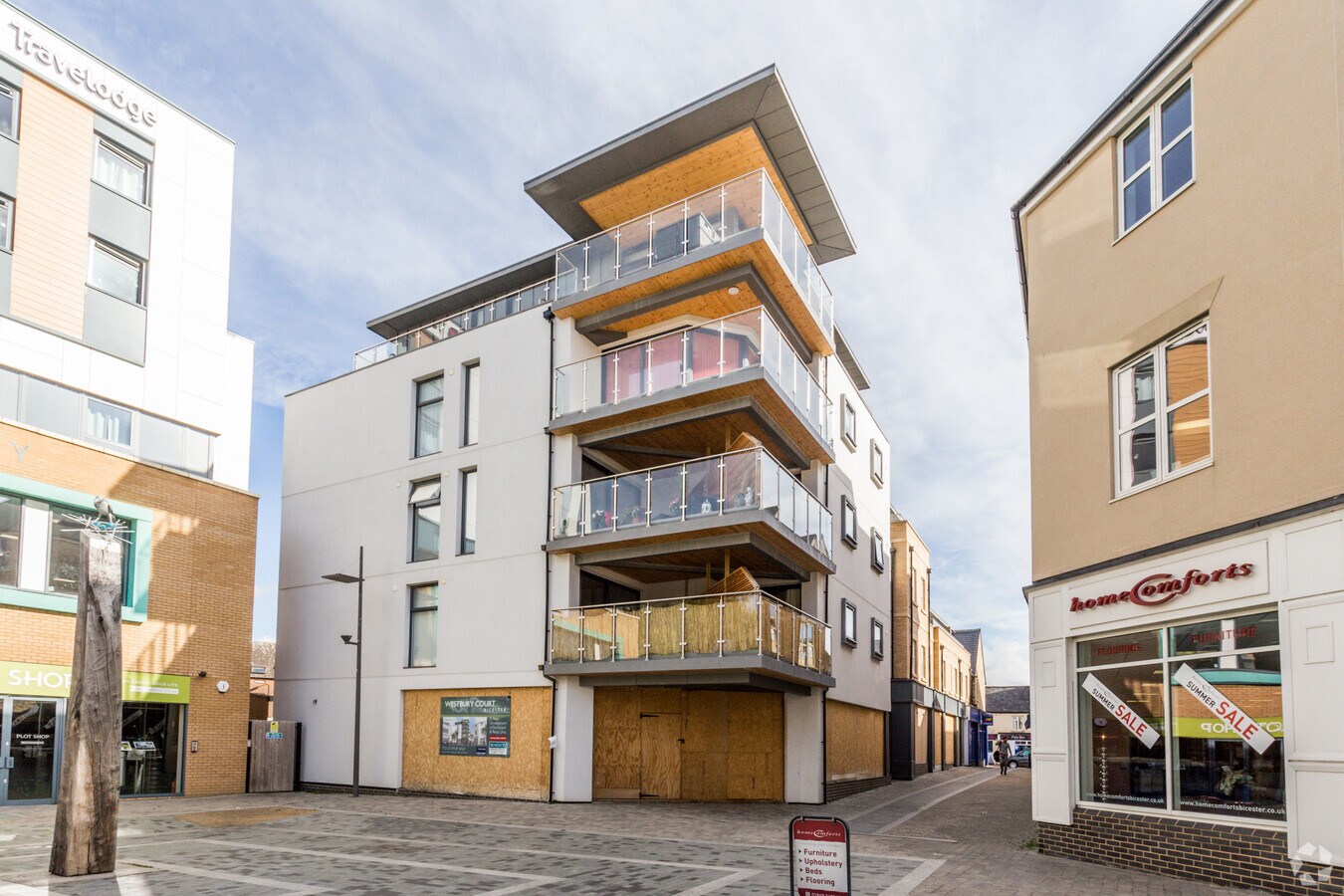 Wesley Ln, Bicester, OXF OX26 6JU | LoopNet