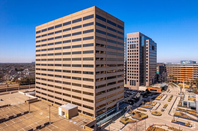 JLL - Dallas Commercial Listings & Brokers | LoopNet