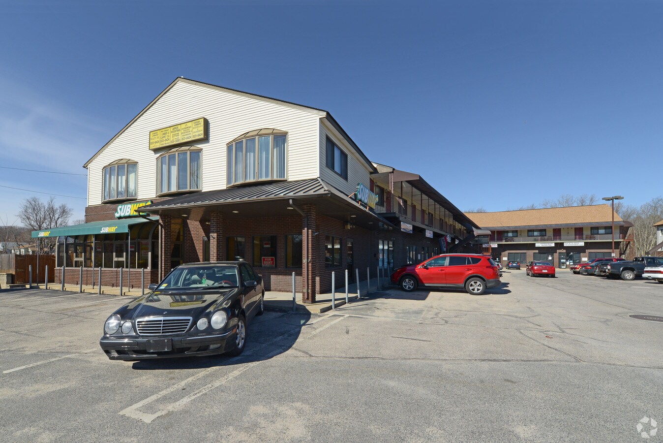 88 W Warwick Ave, West Warwick, RI 02893 | LoopNet