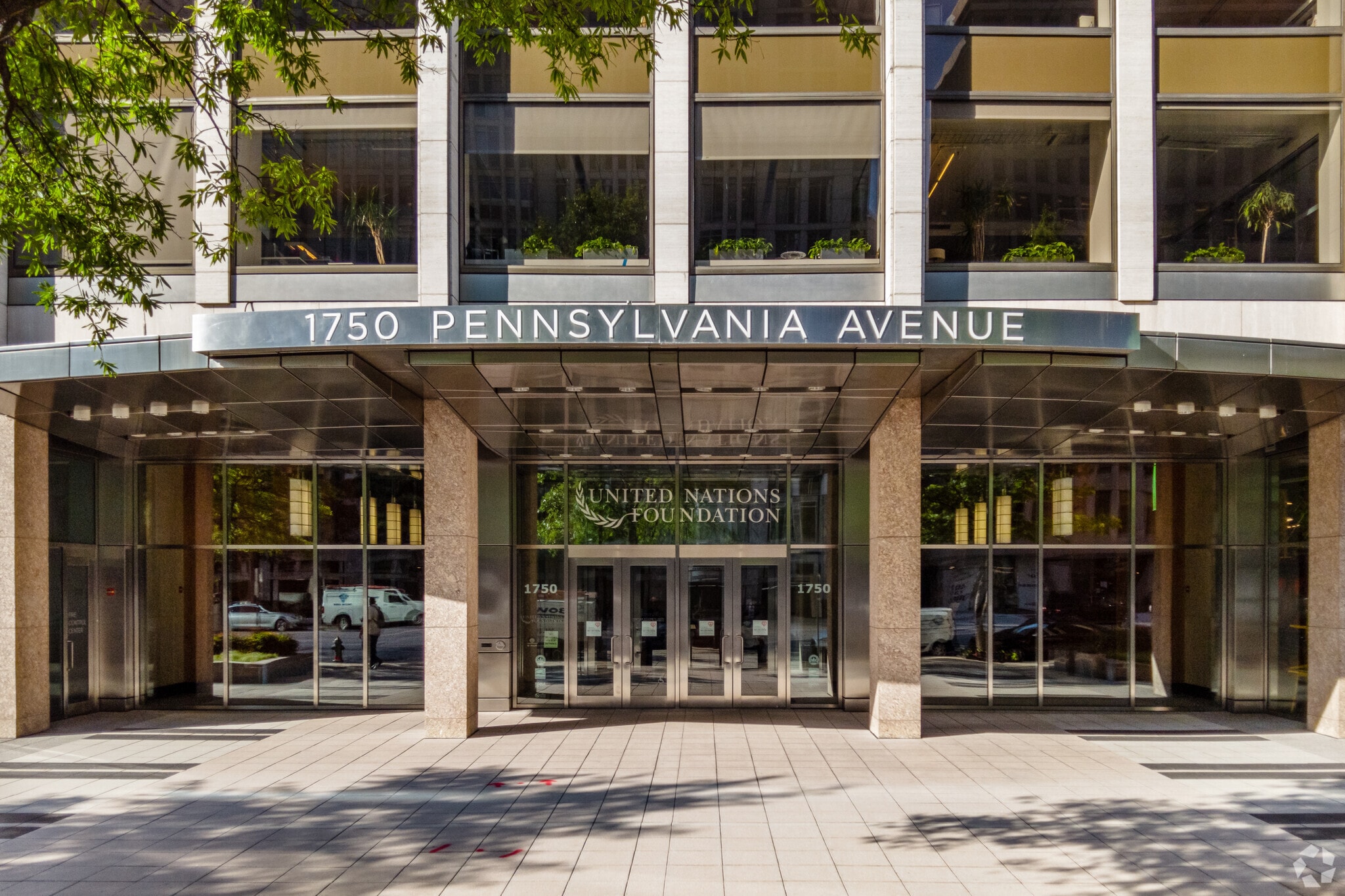 1750 Pennsylvania Ave NW, Washington, DC 20006 - Retail for Lease | LoopNet