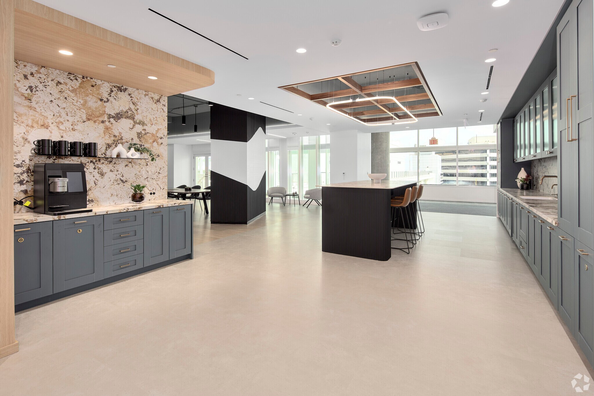 1 Inventa Pl, Silver Spring, MD 20910 - Inventa Towers | LoopNet