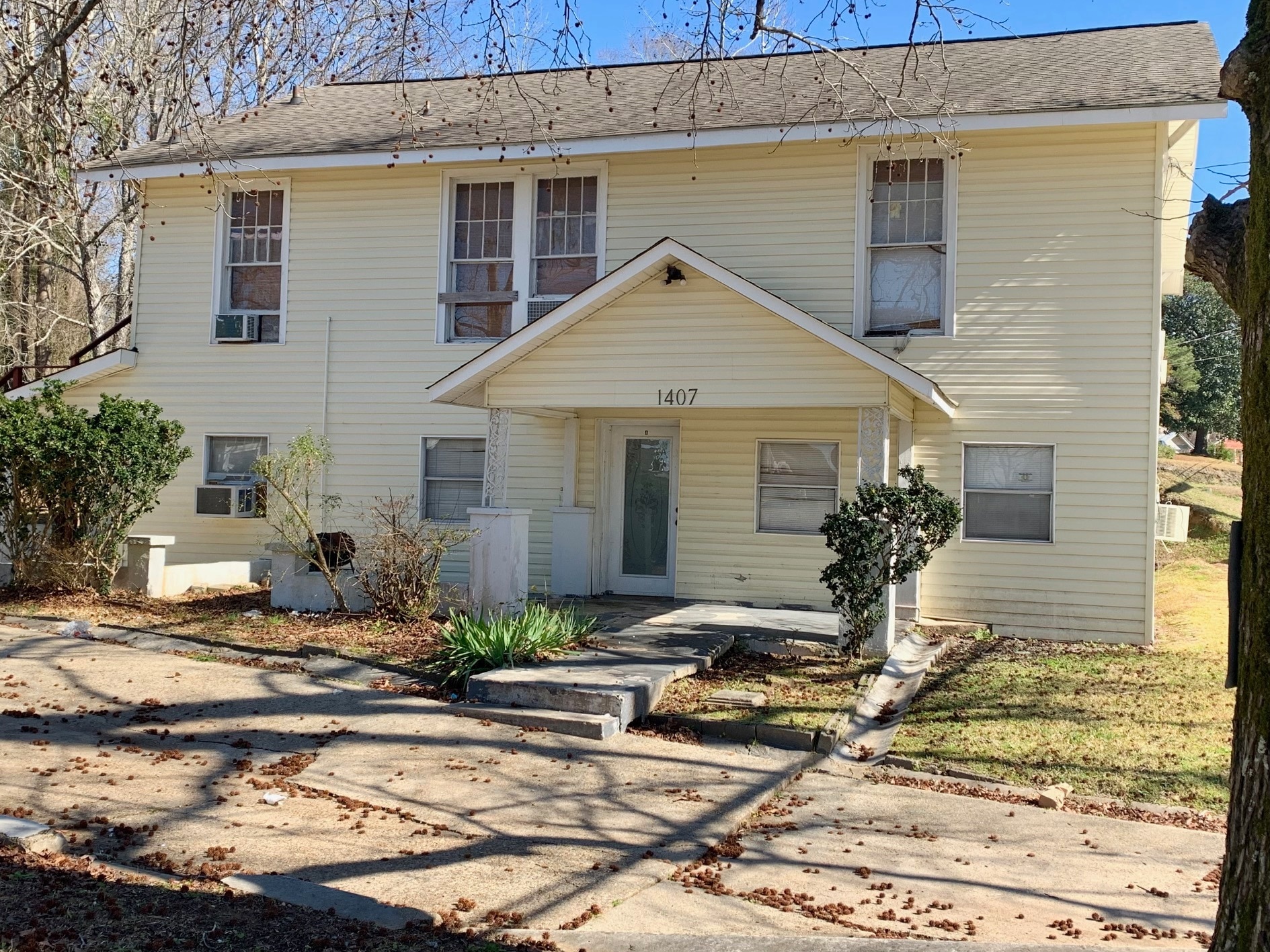 1407 22nd Avenue Hts, Meridian, MS 39301 | LoopNet