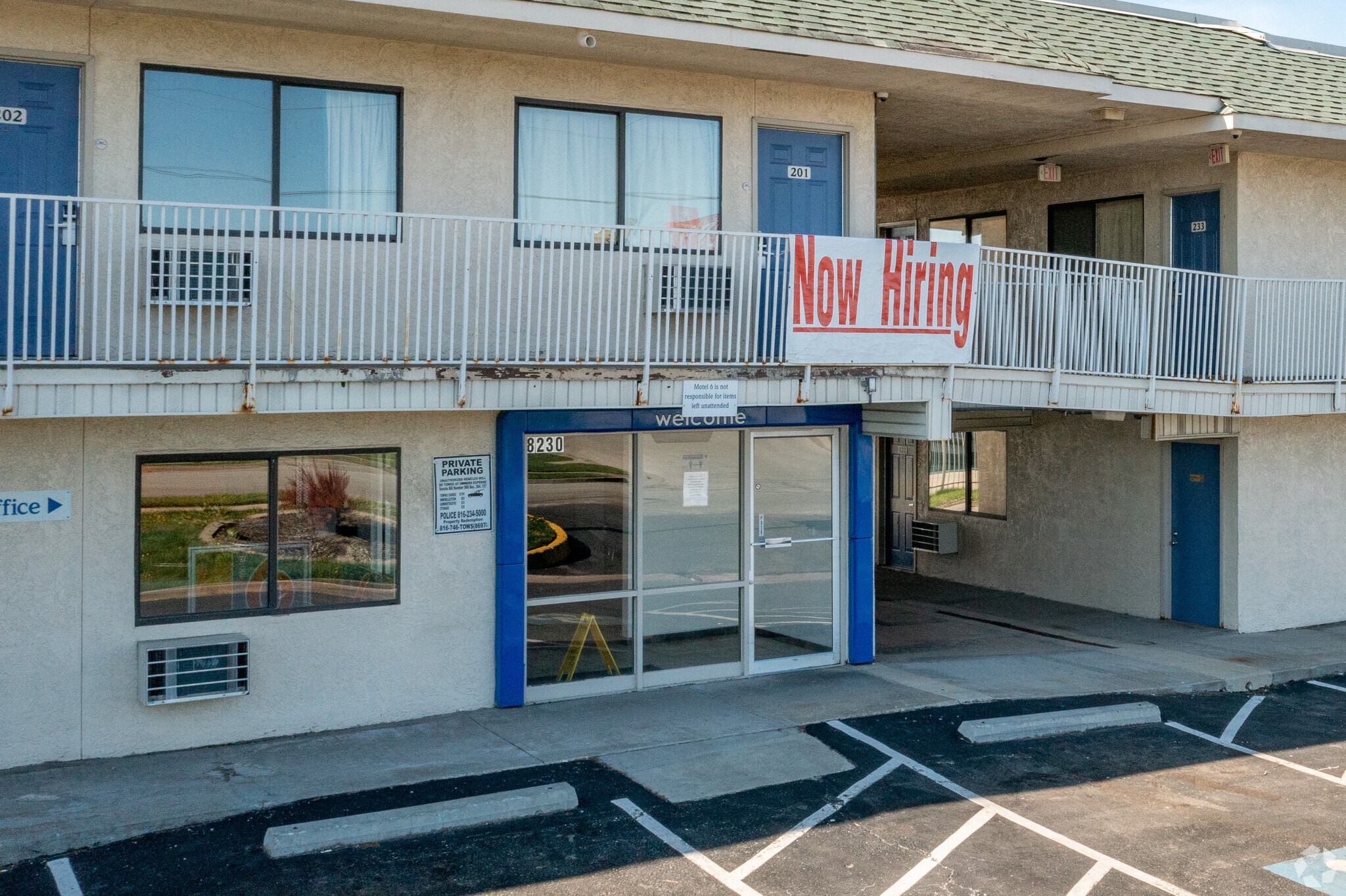 8230 Nw Prairie View Rd Kansas City Mo 64151 Motel 6 Kansas City Airport Loopnet