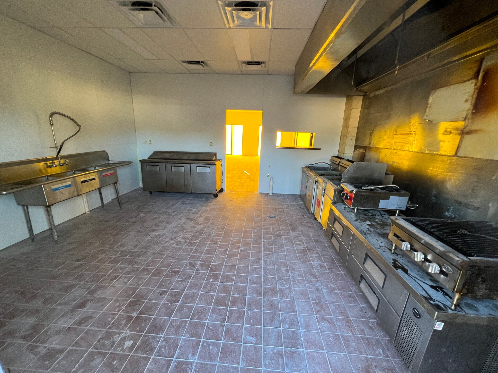 1410 E Main St, Bartow, FL 33830 - Fast food/restaurant with drive thru 2nd gen | LoopNet