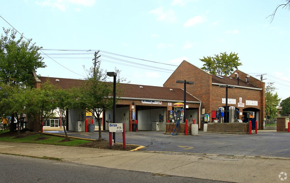 3056 Mayfield Rd, Cleveland, OH 44118 | LoopNet