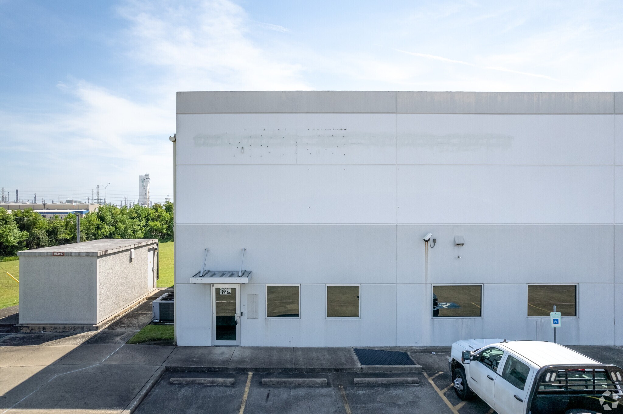 10057 Porter Rd, La Porte, TX 77571 - SPEC 18 | LoopNet