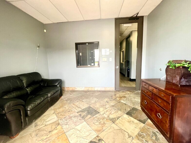 8909 Jackrabbit Rd, Houston, TX 77095 - 8909 Jackrabbit Industrial Park ...