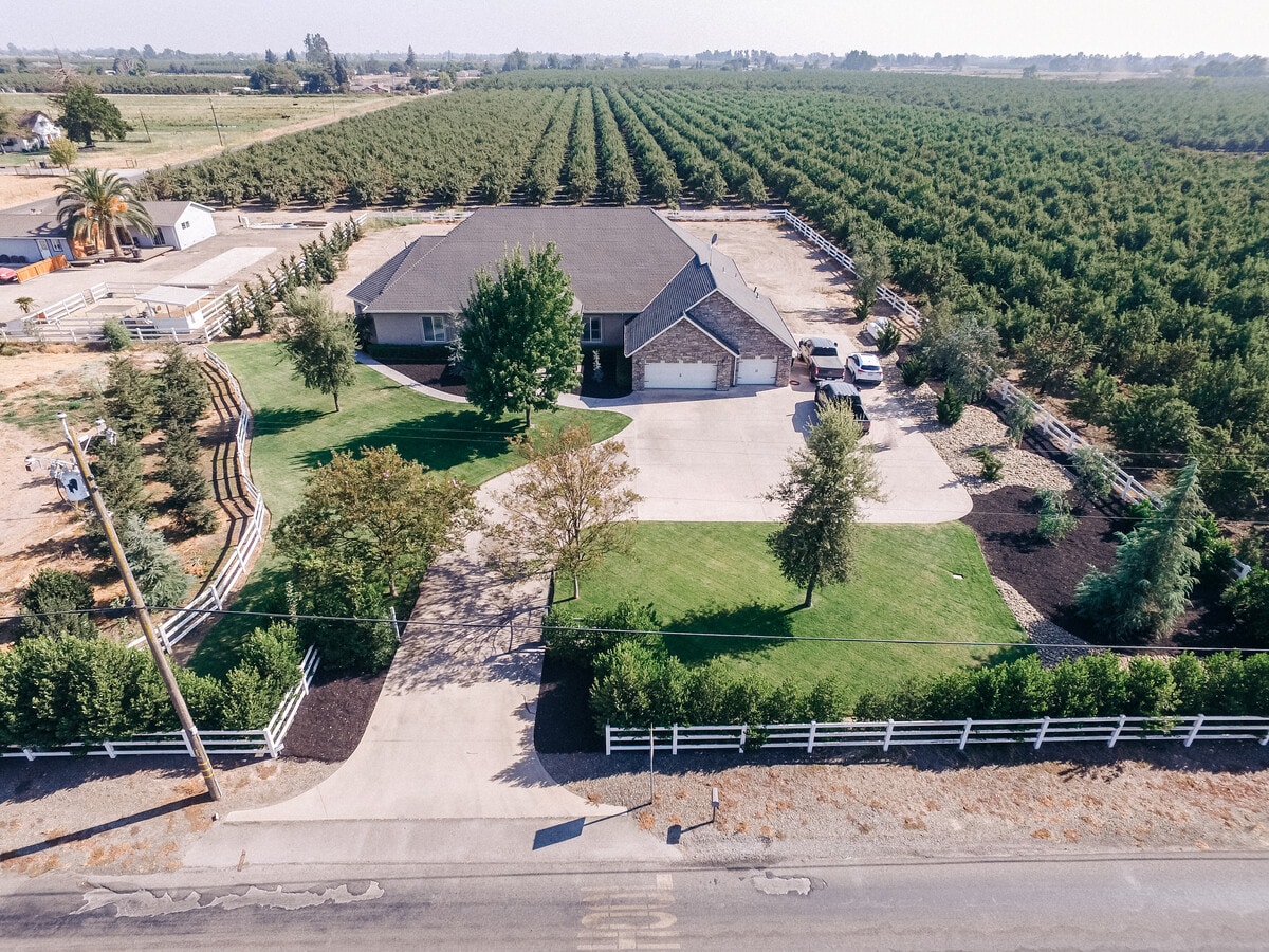 4430 Lone Tree Rd Oakdale Ca 95361 Loopnet