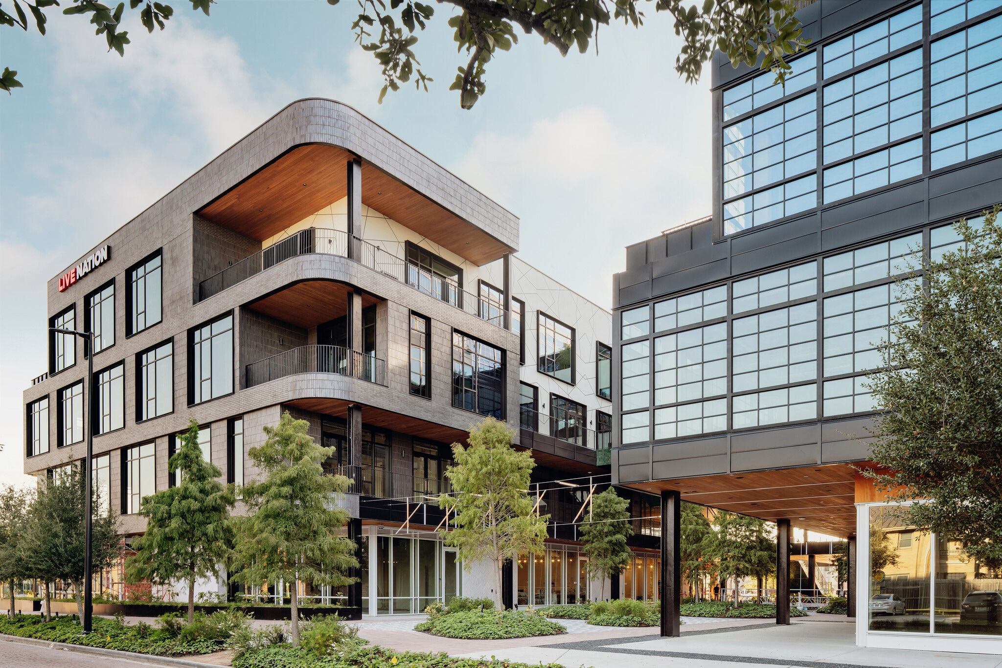 888 Westheimer Rd, Houston, TX 77006 - Montrose Collective | LoopNet