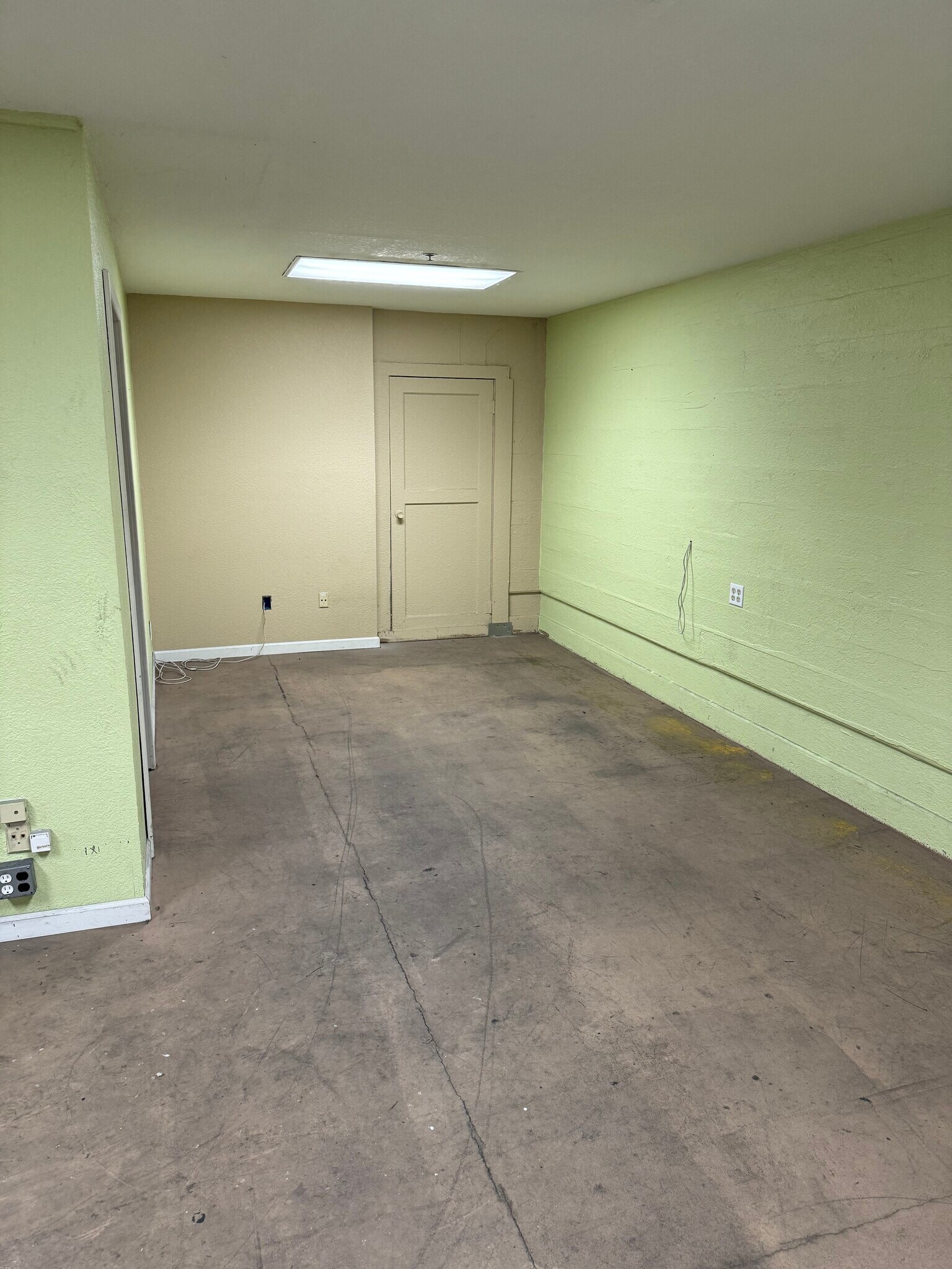 1365 Gravenstein Hwy South, Sebastopol, CA 95472 - Unique Artisan Space ...