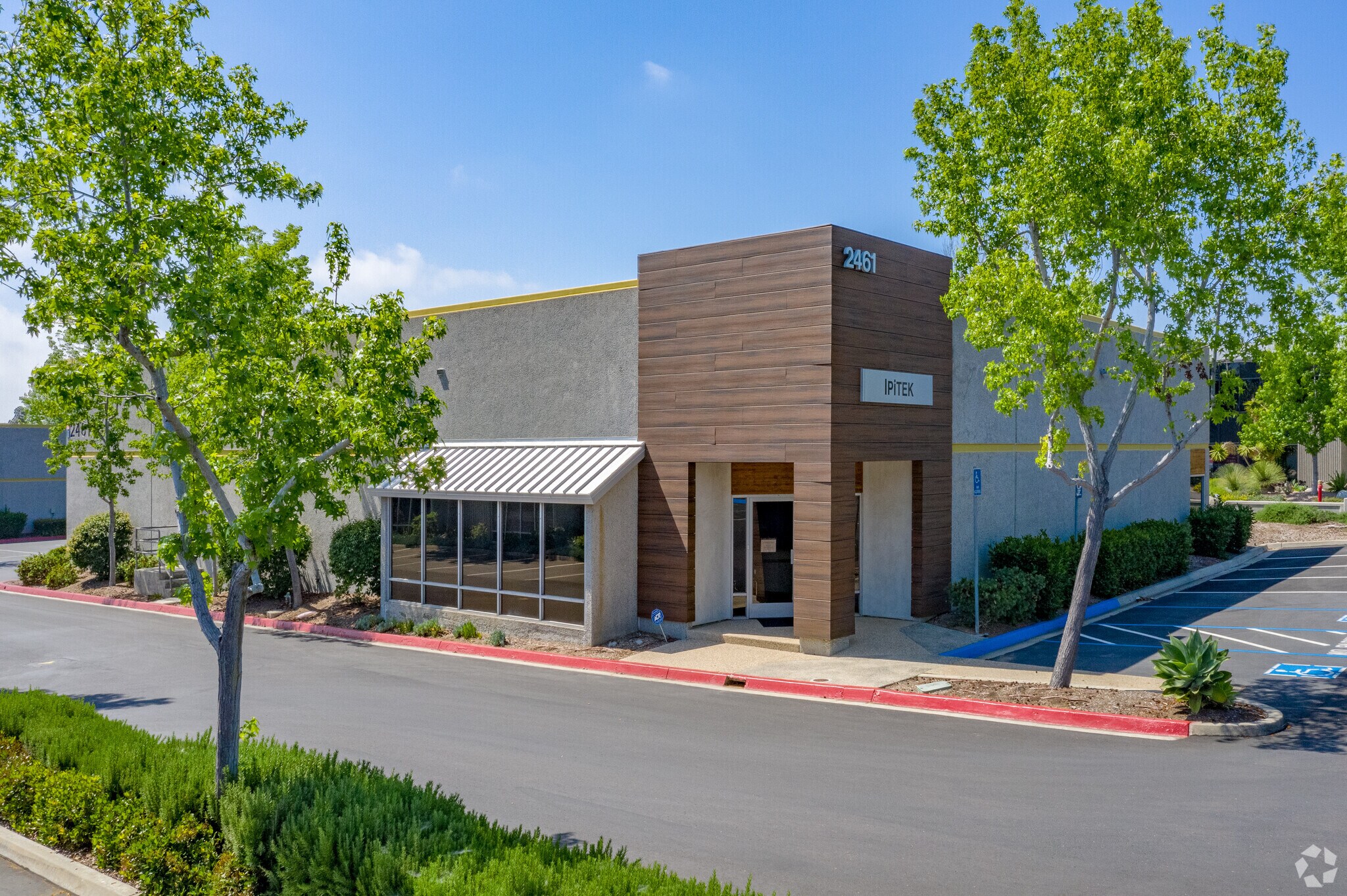 2431-2433 Impala Dr, Carlsbad, CA 92010 - Palomar Tech Center | LoopNet