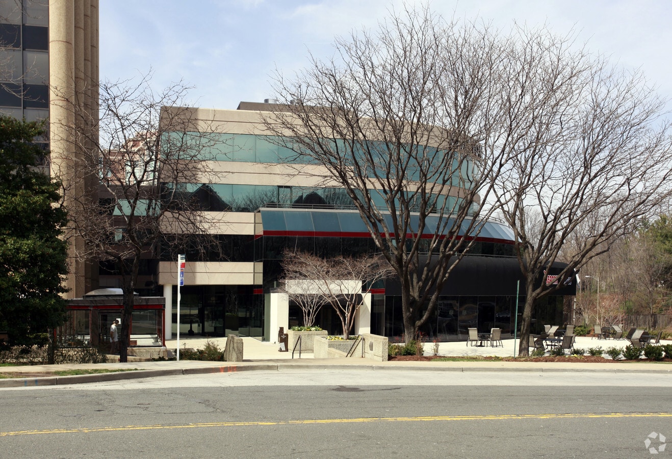 4300 King St, Alexandria, VA 22302 | LoopNet