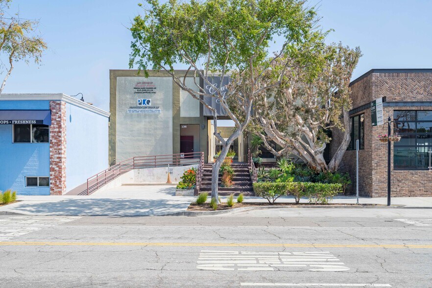 136 Main St, El Segundo, CA 90245 - Courtyard Plaza | LoopNet