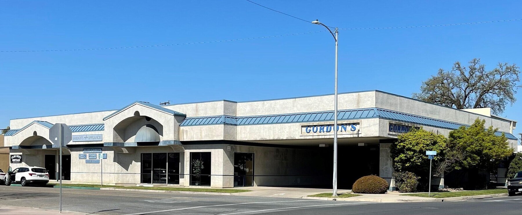 348 E King Ave, Tulare, CA 93274 | LoopNet