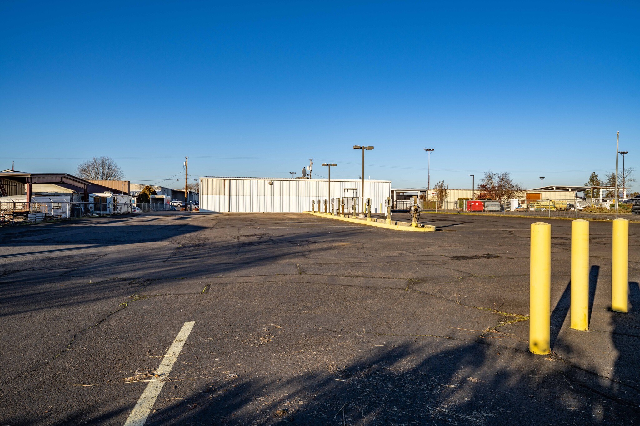 5520 Table Rock Rd, Central Point, OR 97502 - Industrial for Sale | LoopNet