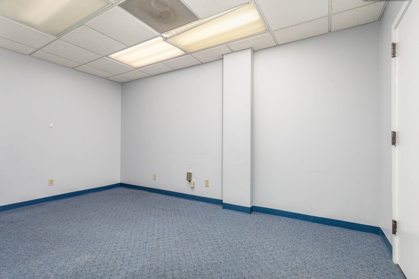 6901 Chippewa St, Saint Louis, MO 63109 | LoopNet