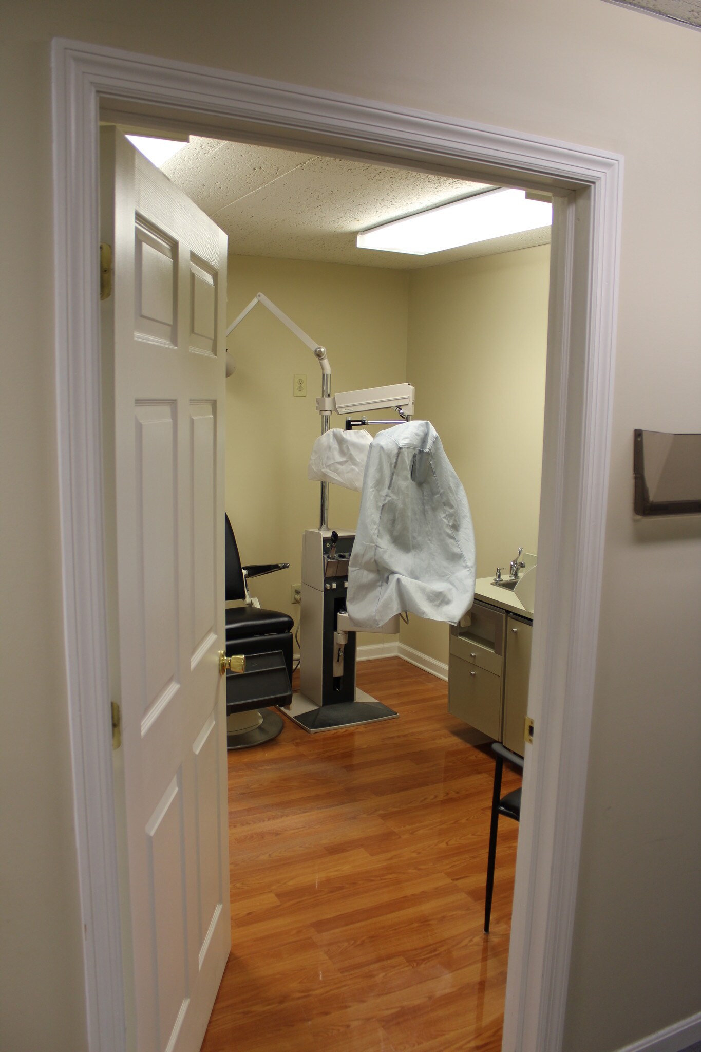 7527 State Rd, Cincinnati, OH 45255 - Office for Sale | LoopNet