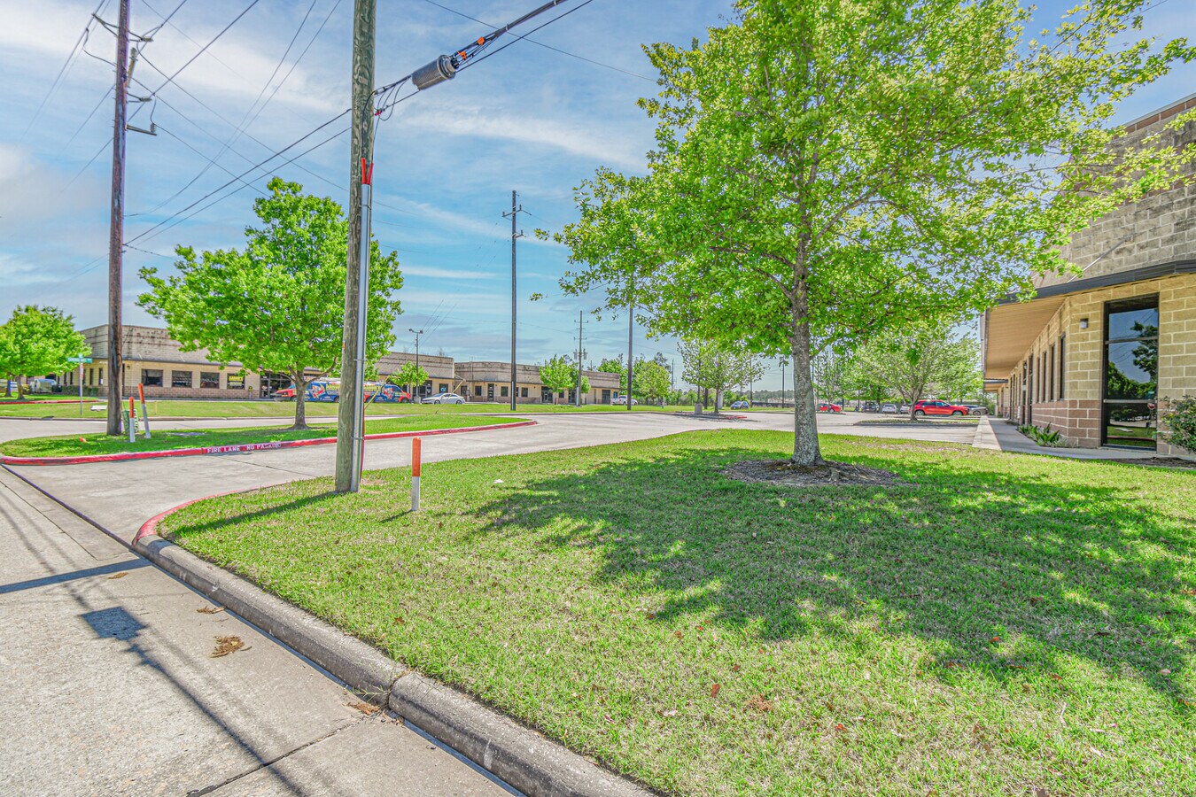 500 Spring Hill Dr, Spring, TX 77386 - Spring Hill Executive Office ...