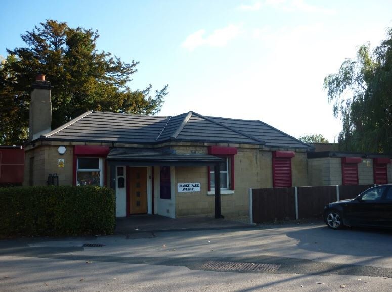 1 Grange Park Ave, Leeds, LS8 3BA | LoopNet