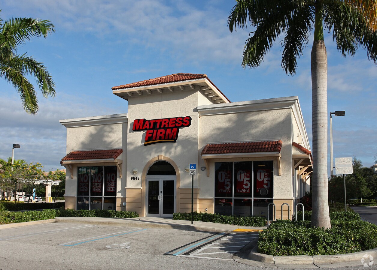 9847 Okeechobee Blvd, West Palm Beach, FL 33411 | LoopNet