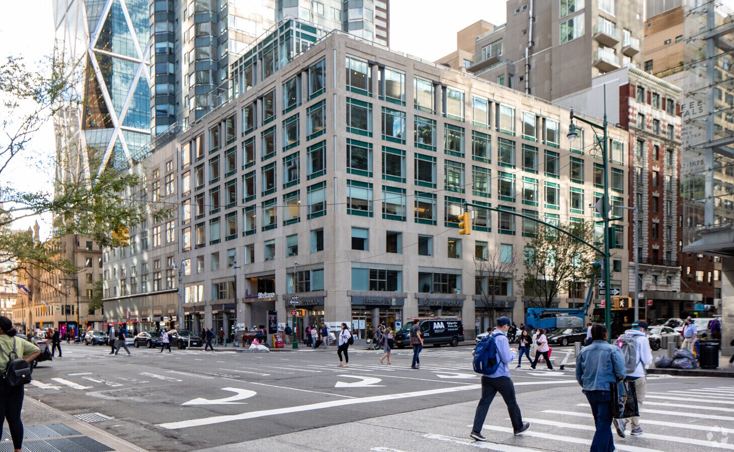 301 W 57th St, New York, NY 10019 | LoopNet