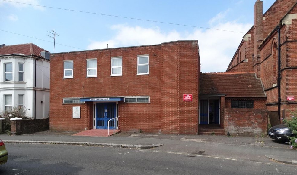 Gratwicke Rd, Worthing, BN11 4BH | LoopNet