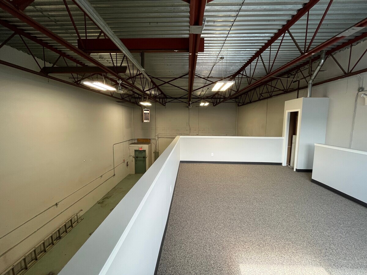 20381 62 Av, Langley, BC V3A 5E6 | LoopNet