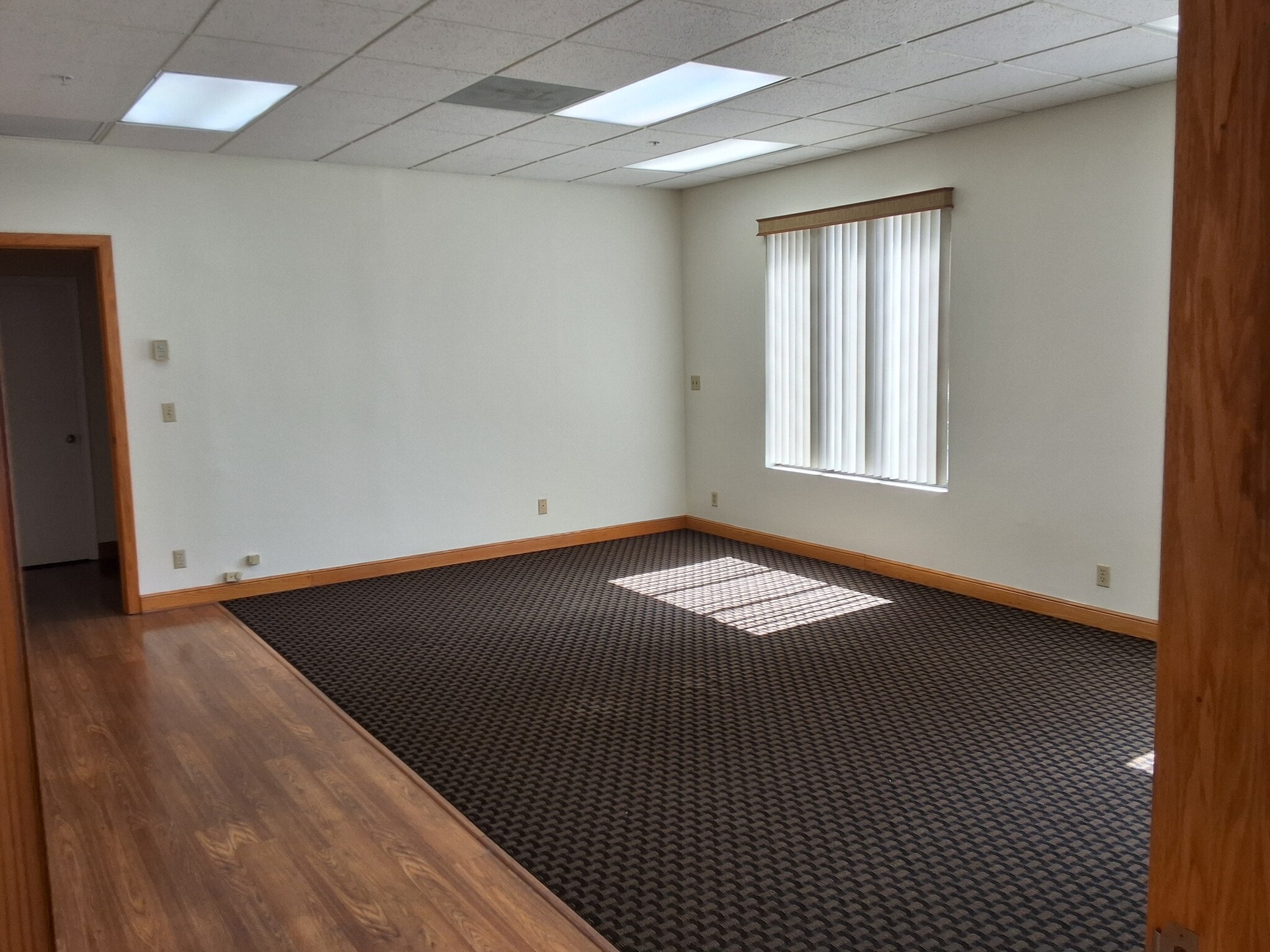 7041-7111 W Commercial Blvd, Tamarac, FL 33319 - The Fountains | LoopNet