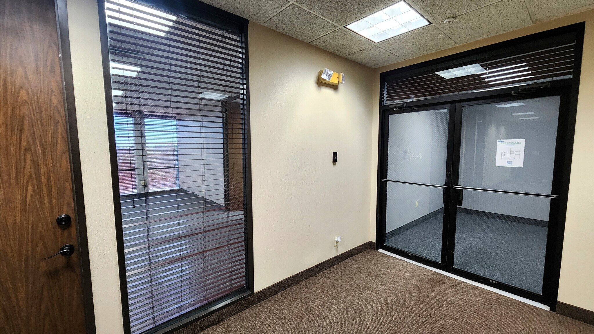 235 NE Loop 820, Hurst, TX 76053 - Spectrum Business Building | LoopNet