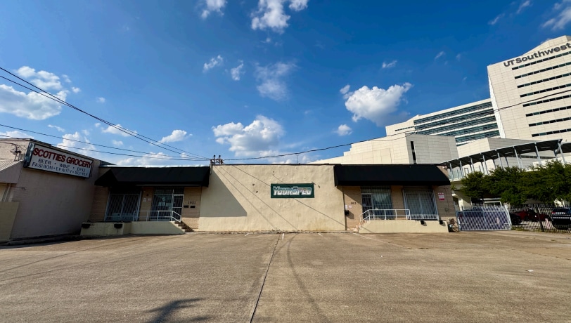 1921 Record Crossing Rd, Dallas, TX 75235 | LoopNet