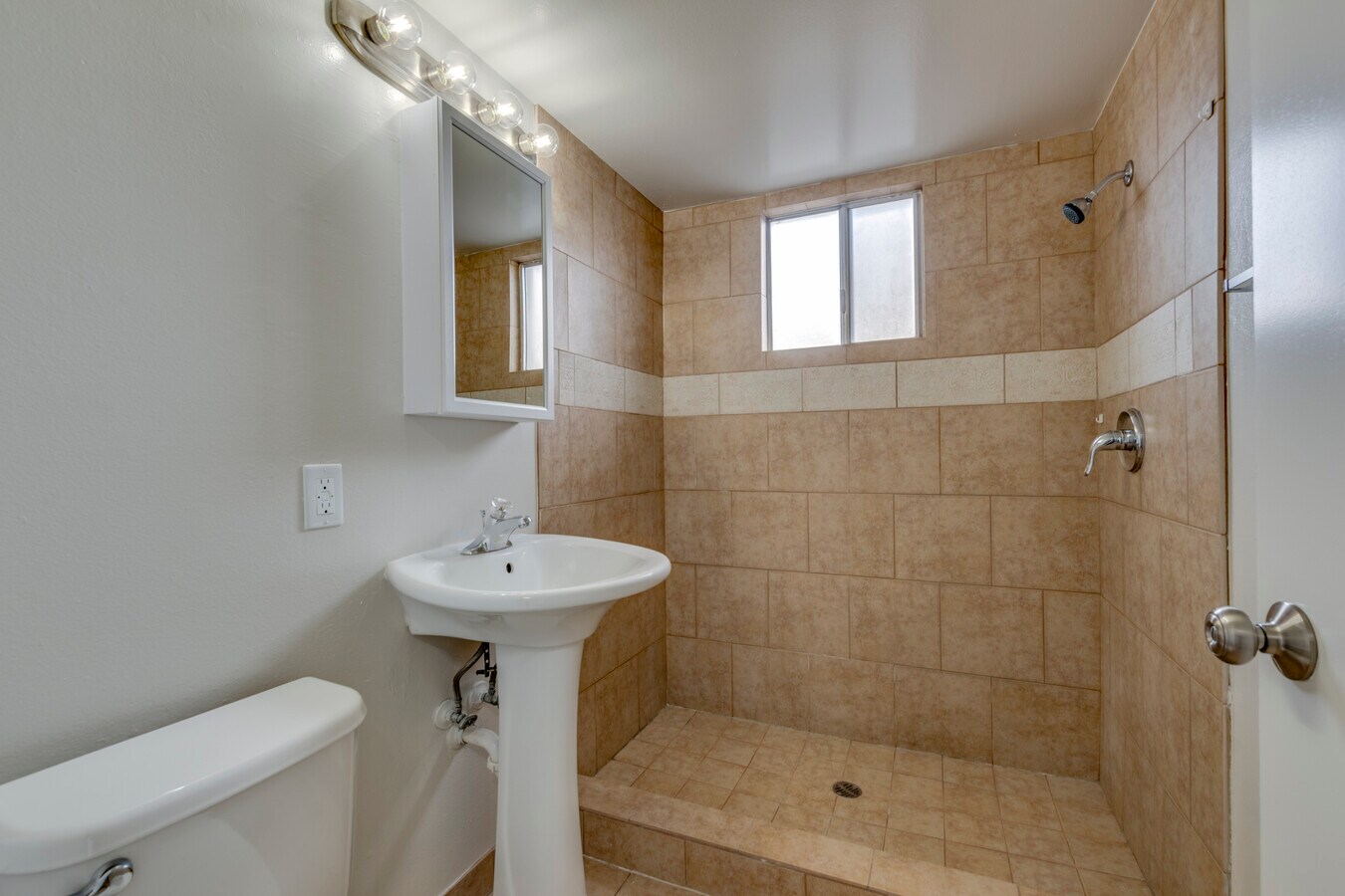 155 Gardner St, Reno, NV 89503 | LoopNet