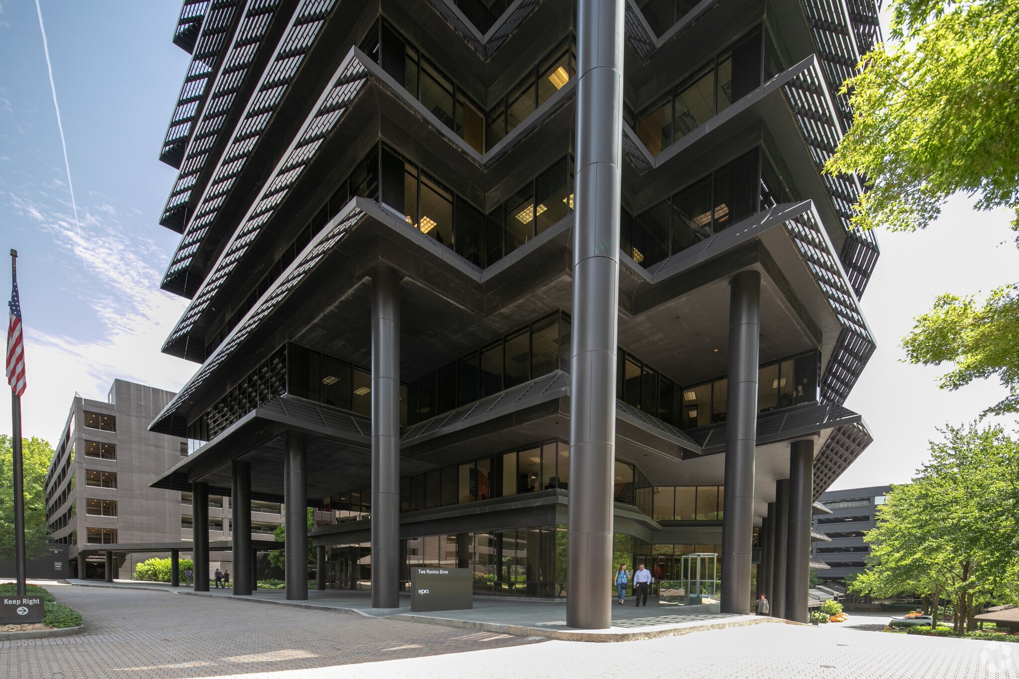 1 Ravinia Dr, Atlanta, GA 30346 - Ravinia Drive | LoopNet