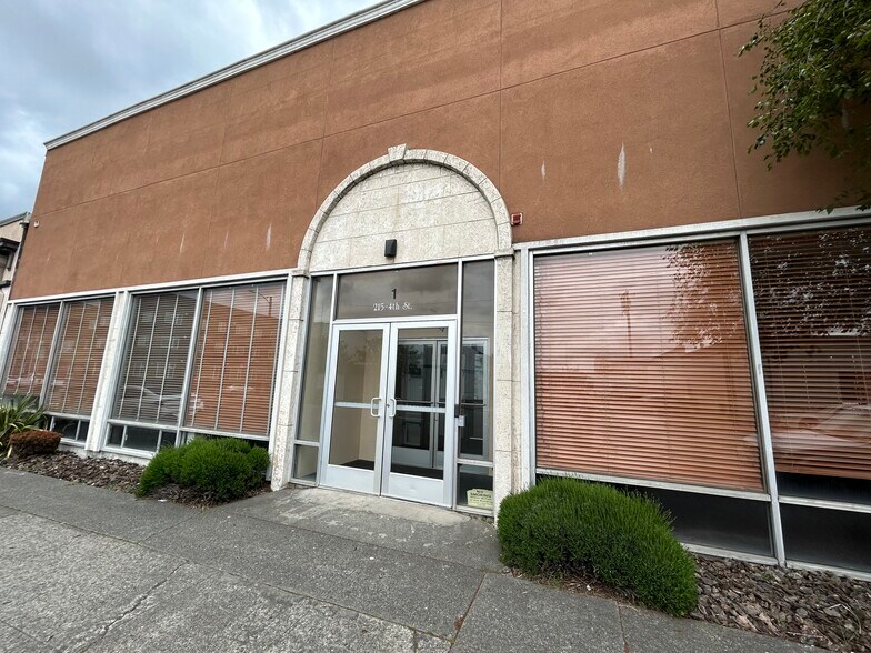 215 4th St, Eureka, CA 95501 | LoopNet