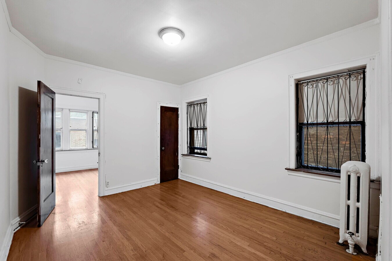 7918 S Champlain Ave, Chicago, IL 60619 | LoopNet