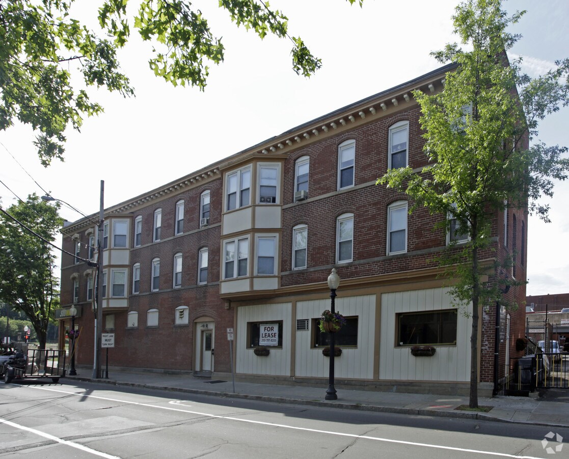 317 Main St, Danbury, CT 06810 | LoopNet