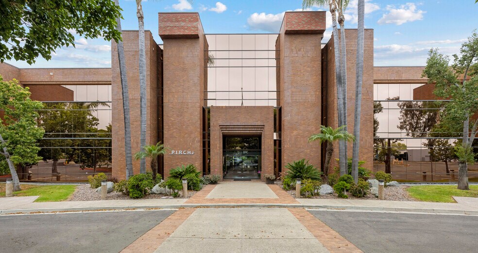 2714 Loker Ave W, Carlsbad, CA 92010 - Atrium I | LoopNet