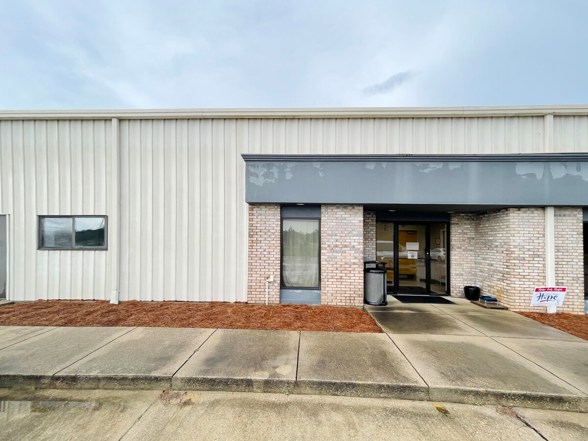 21294 Johnson Rd, Long Beach, MS 39560 - Office for Lease | LoopNet