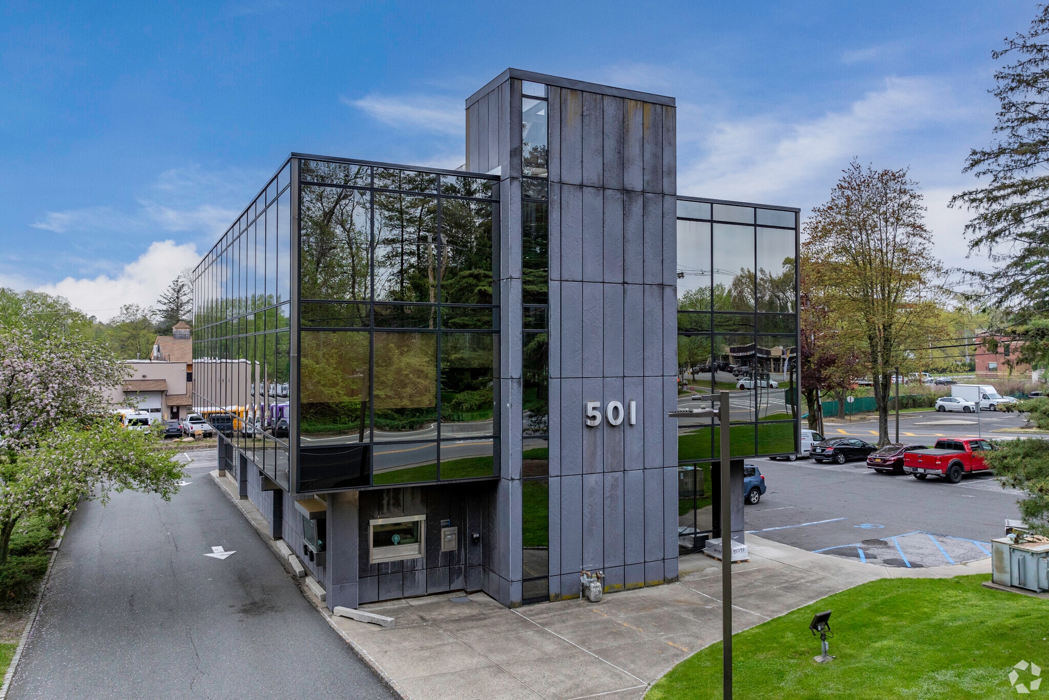 501 Chestnut Ridge Rd, Spring Valley, NY 10977 - Office for Lease | LoopNet