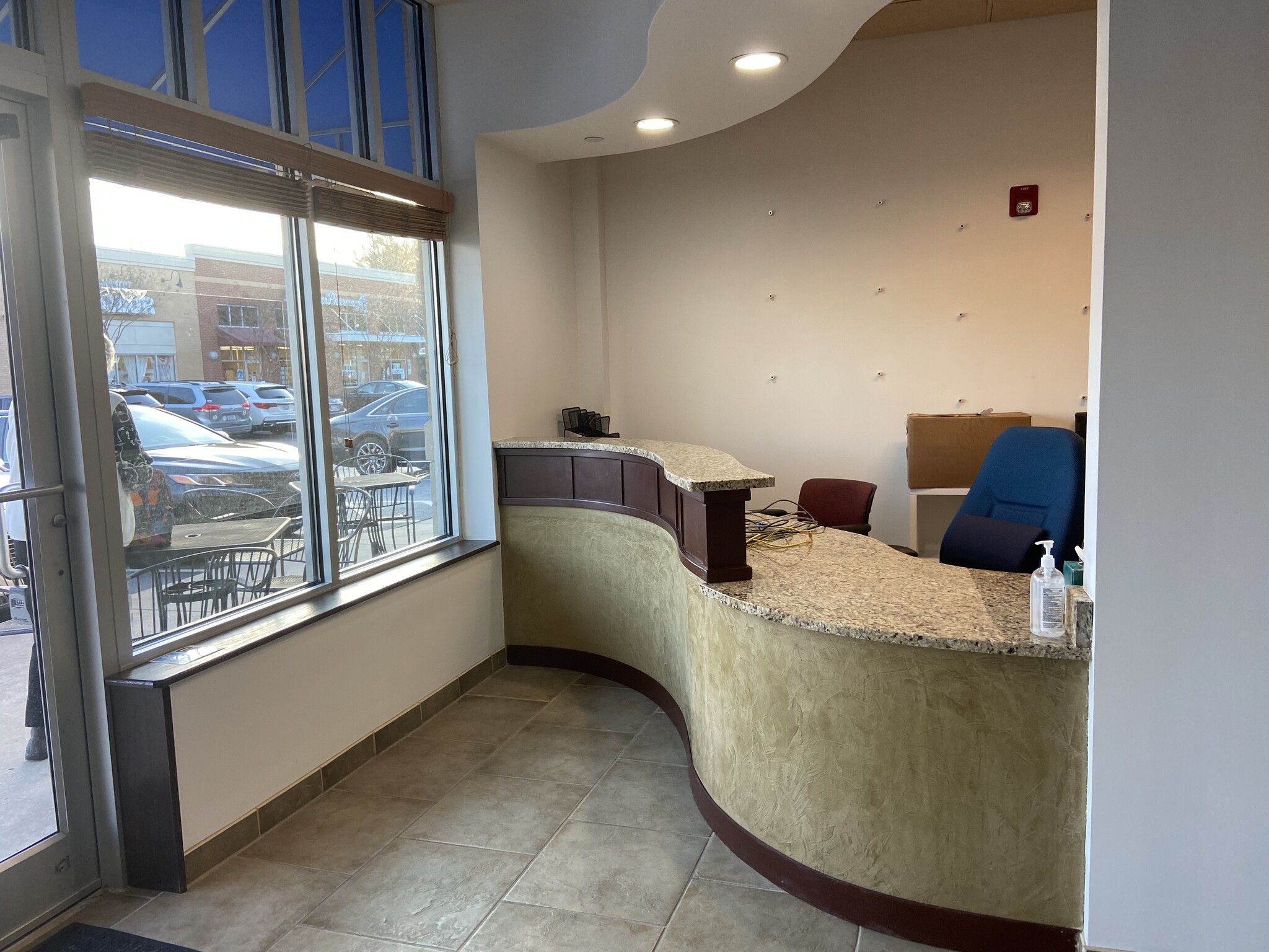 10940 Raven Ridge Rd, Raleigh, NC 27614 - Falls River Towne Center Bldg ...