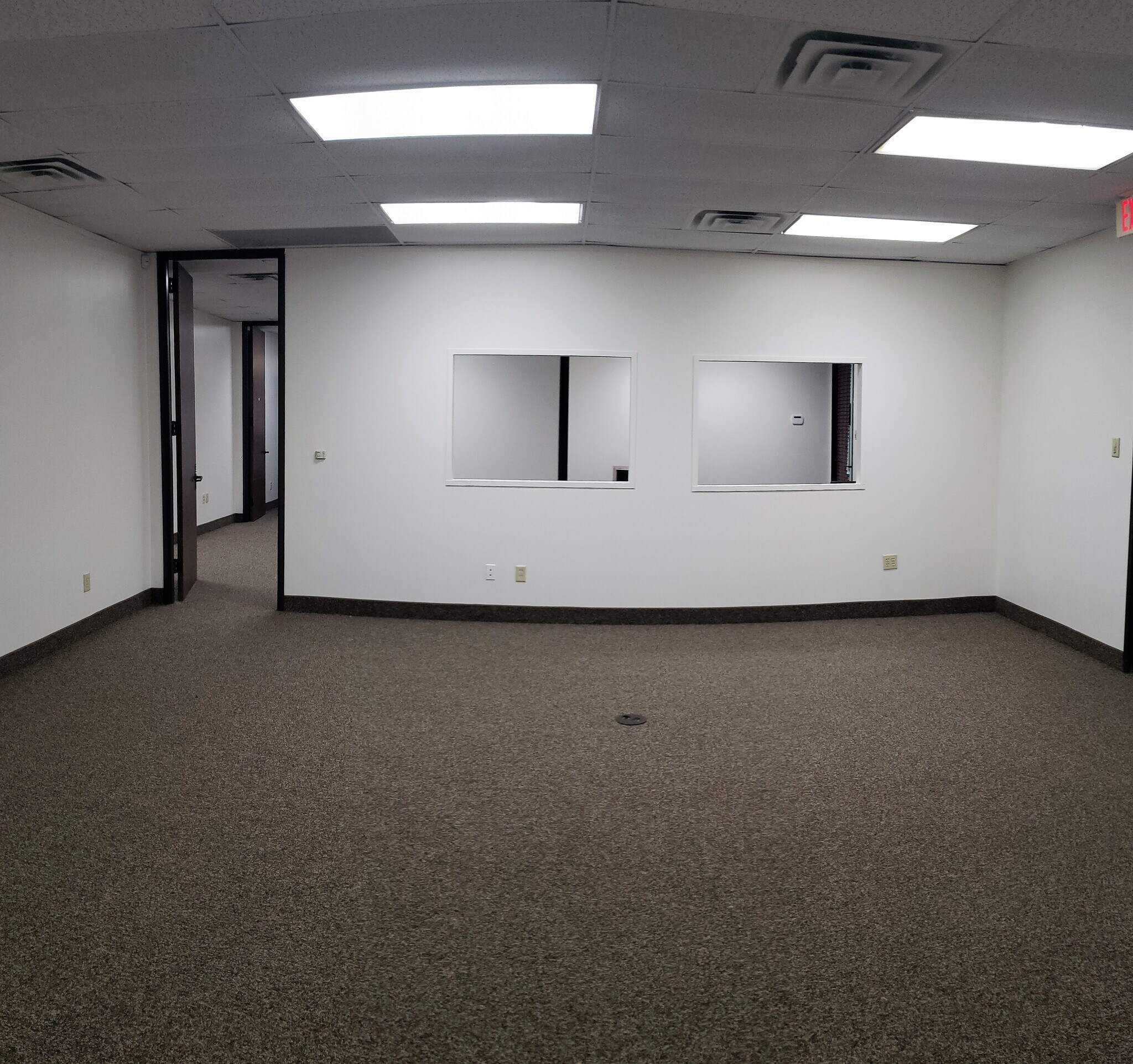 235 NE Loop 820, Hurst, TX 76053 - Spectrum Business Building | LoopNet