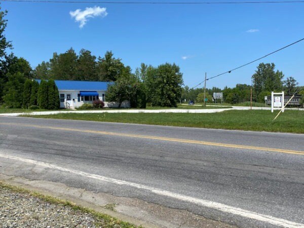 2 Ferry Rd, South Hero, VT 05486 | LoopNet