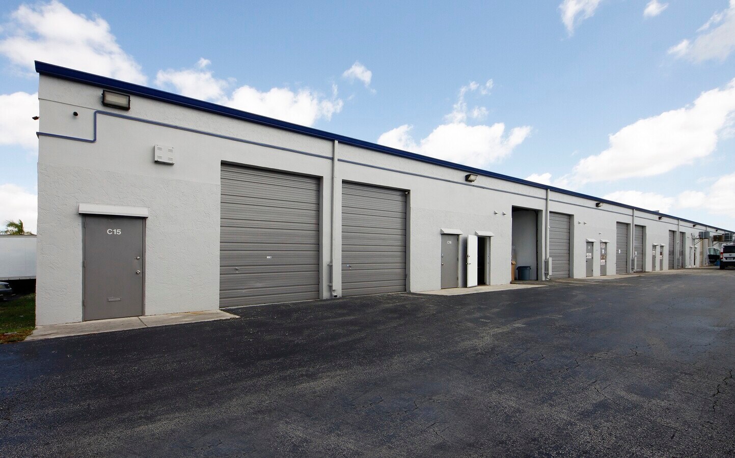 7544 W McNab Rd, North Lauderdale, FL 33068 - McNab Commercial Centre ...