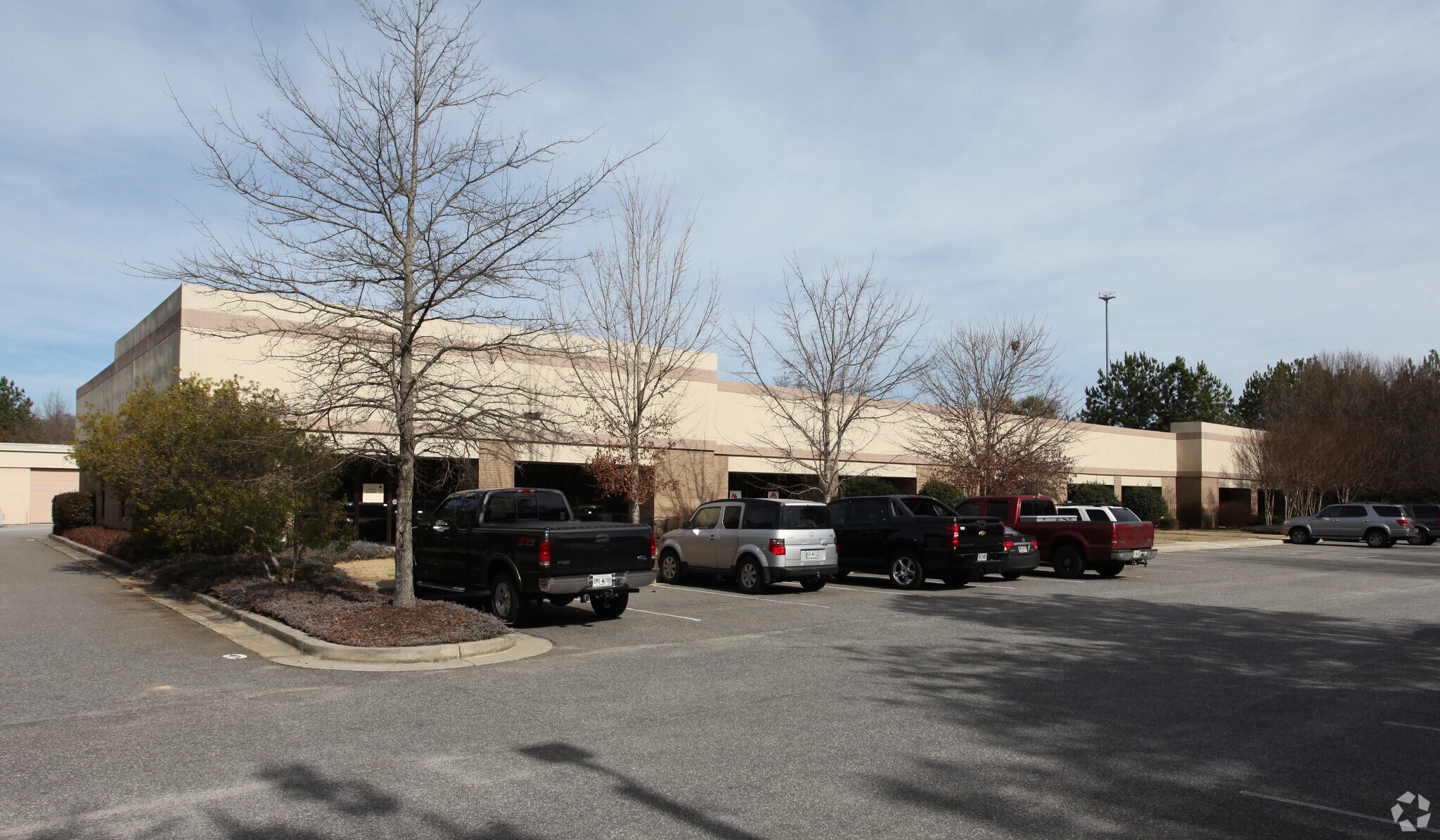 1360 Union Hill Rd, Alpharetta, GA 30004 - 400 Overlook | LoopNet