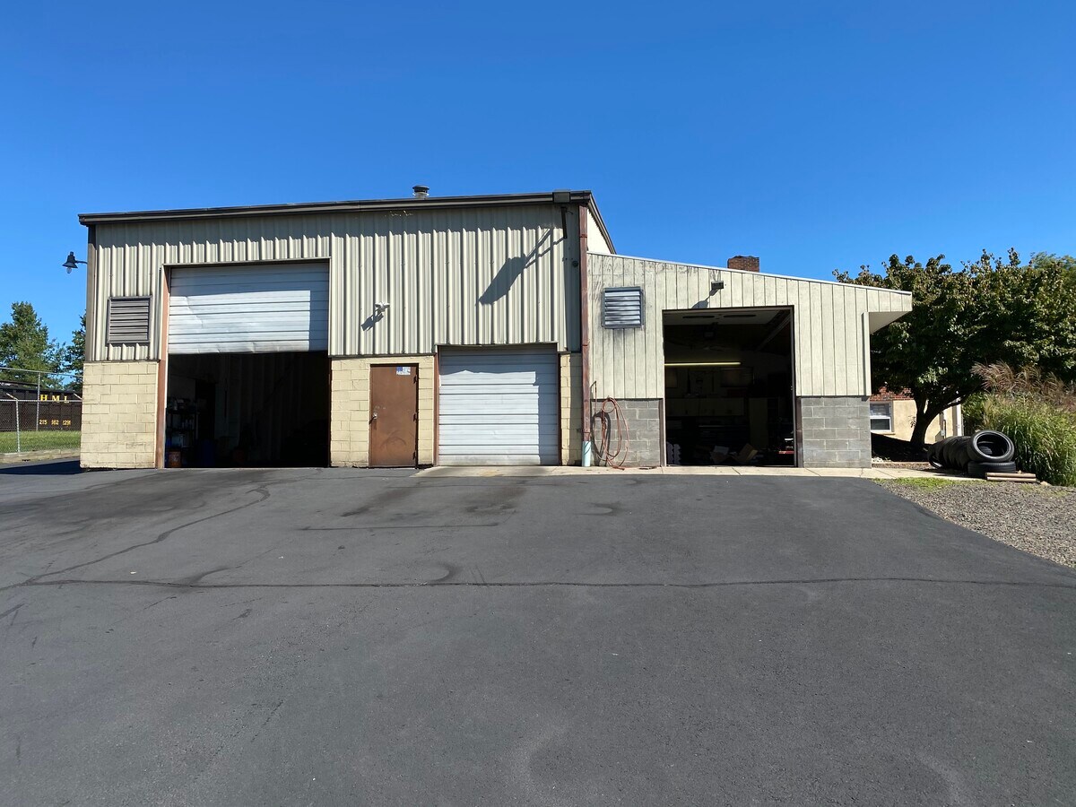 124 W Route 313, Perkasie, PA 18944 | LoopNet