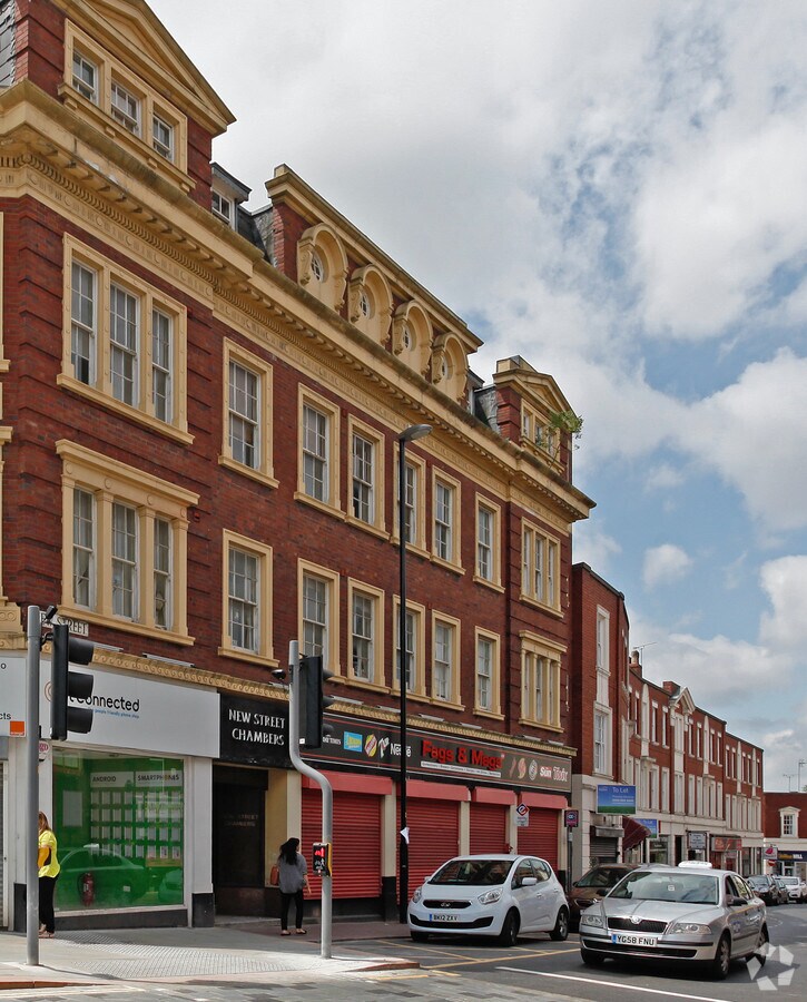 1-5 New St, Dudley, DY1 1LT | LoopNet