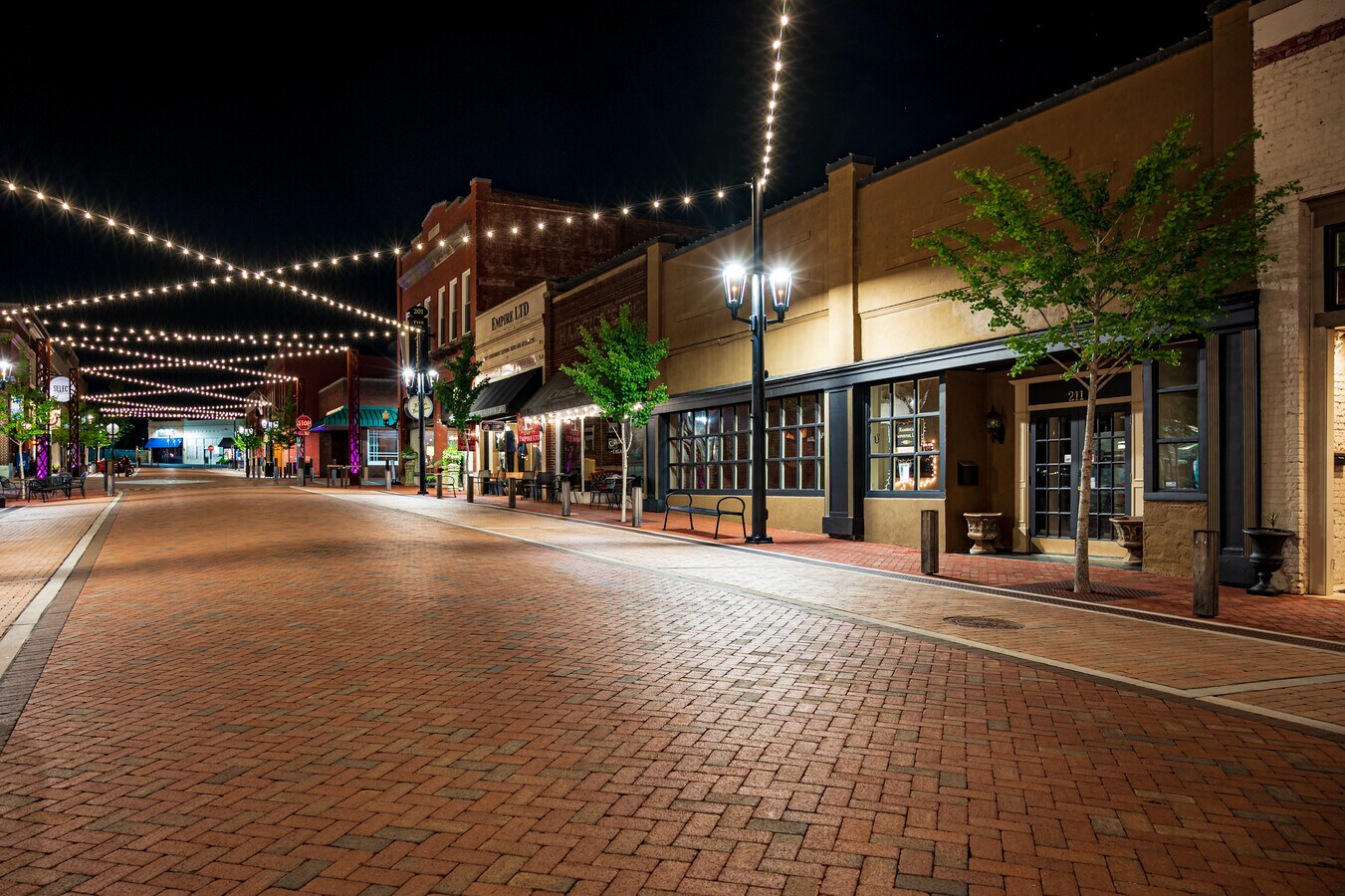 211 Trade St, Greer, SC 29651 | LoopNet
