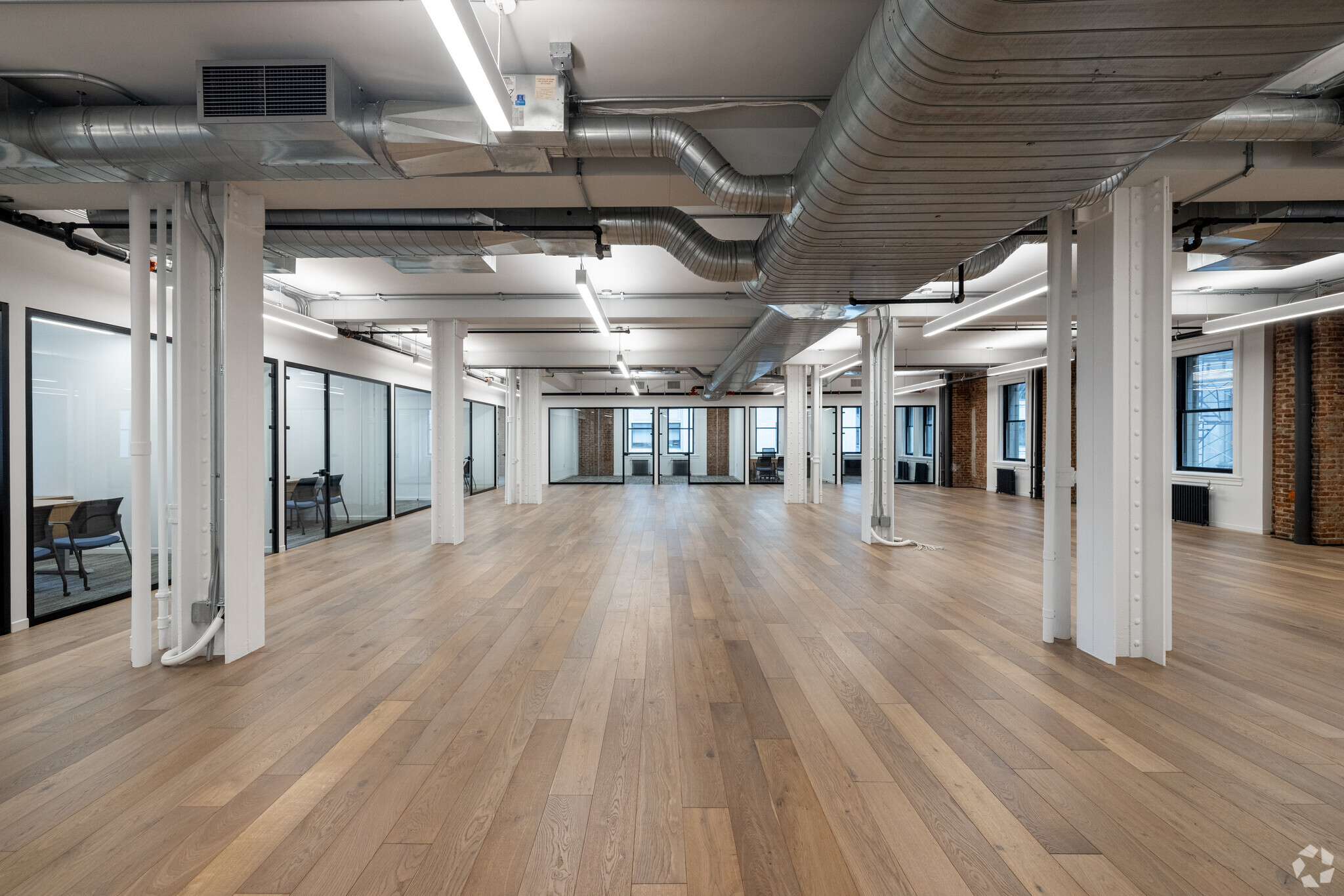 111 Broadway, New York, NY 10006 - Trinity Centre | LoopNet